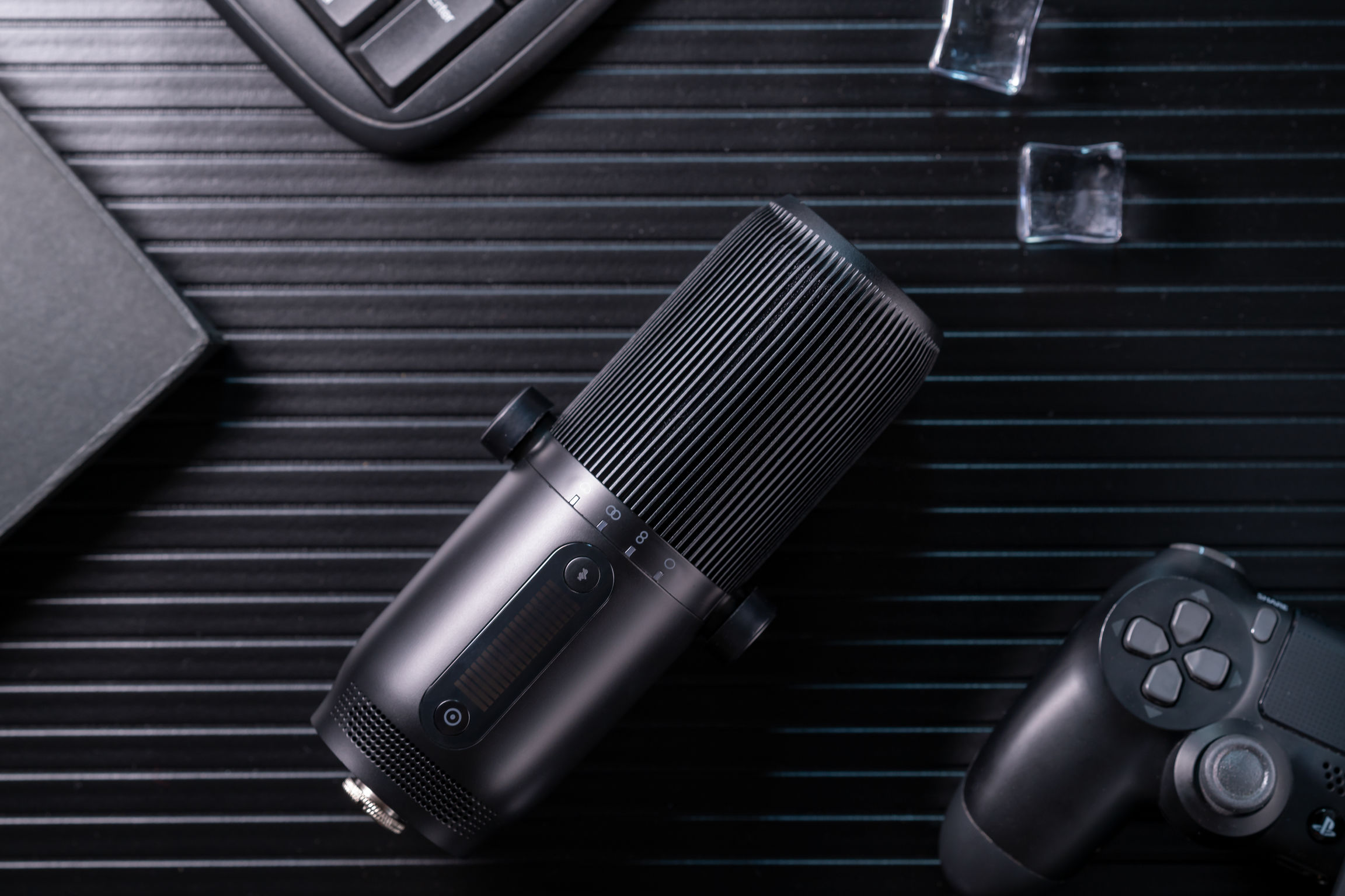 iF Design - Thronmax MDrill One Microphone