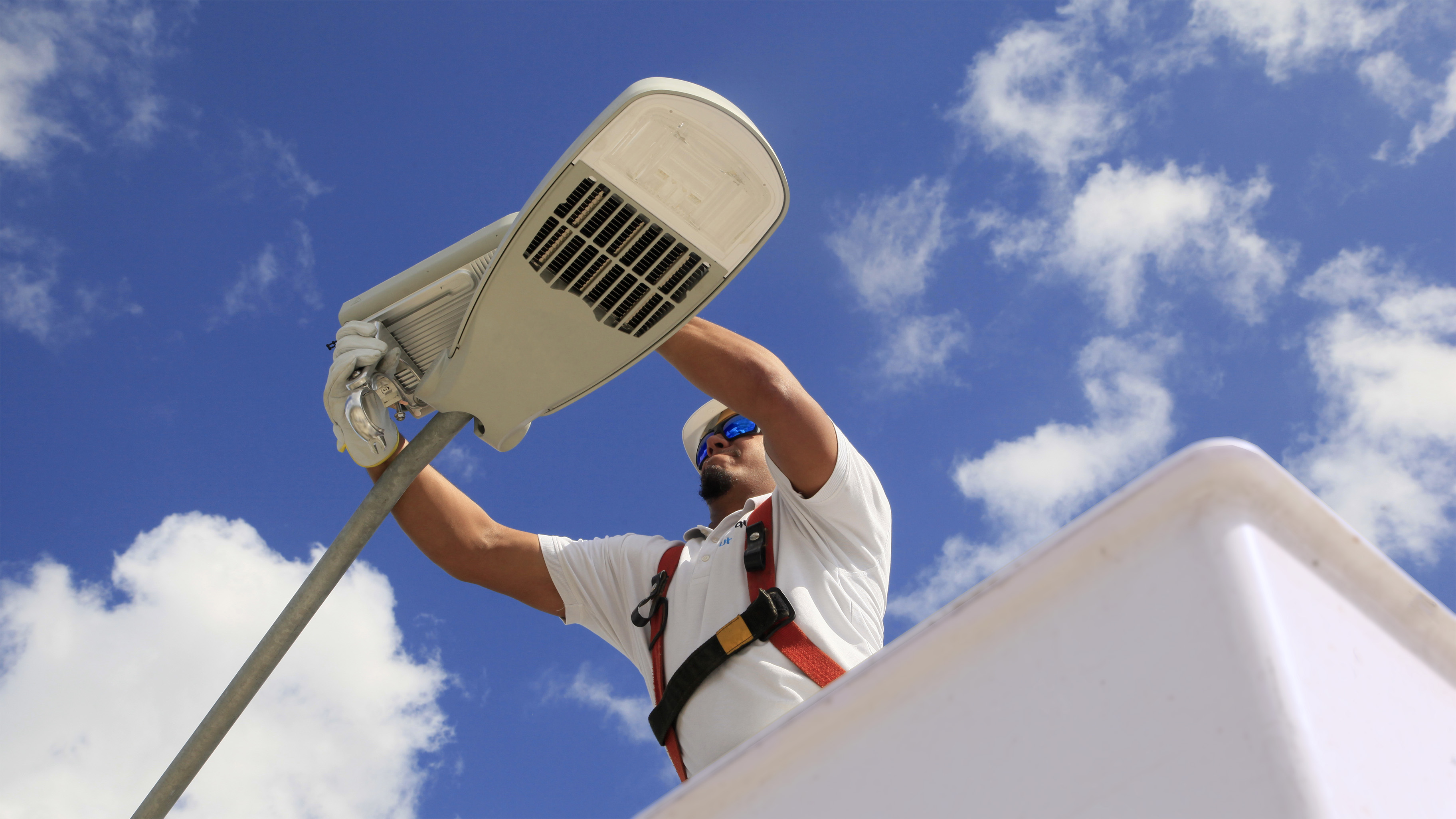 iF Design - UbiHub AP/AI (Access Point + AI)