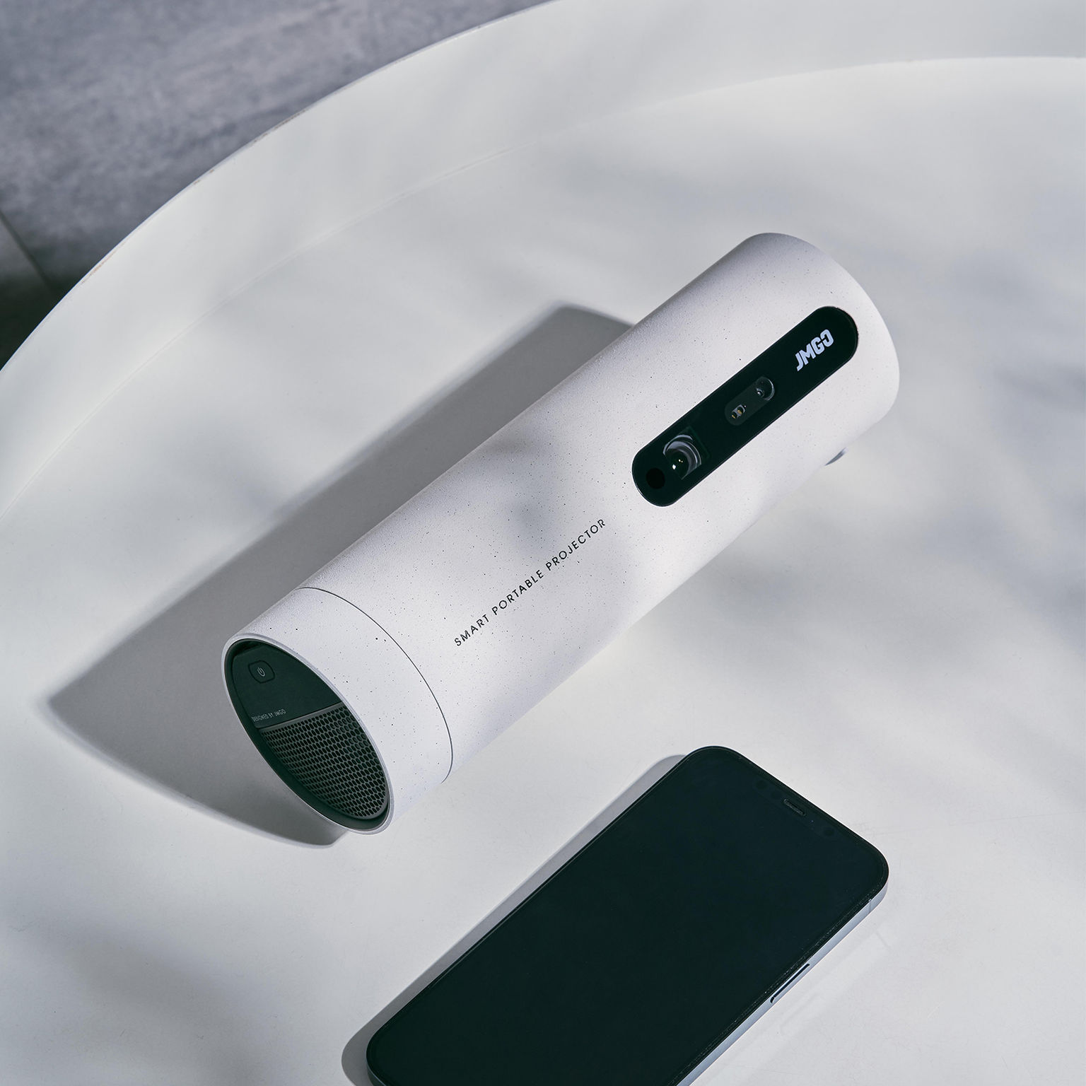 iF Design - JMGO P3S Smart Portable Theater