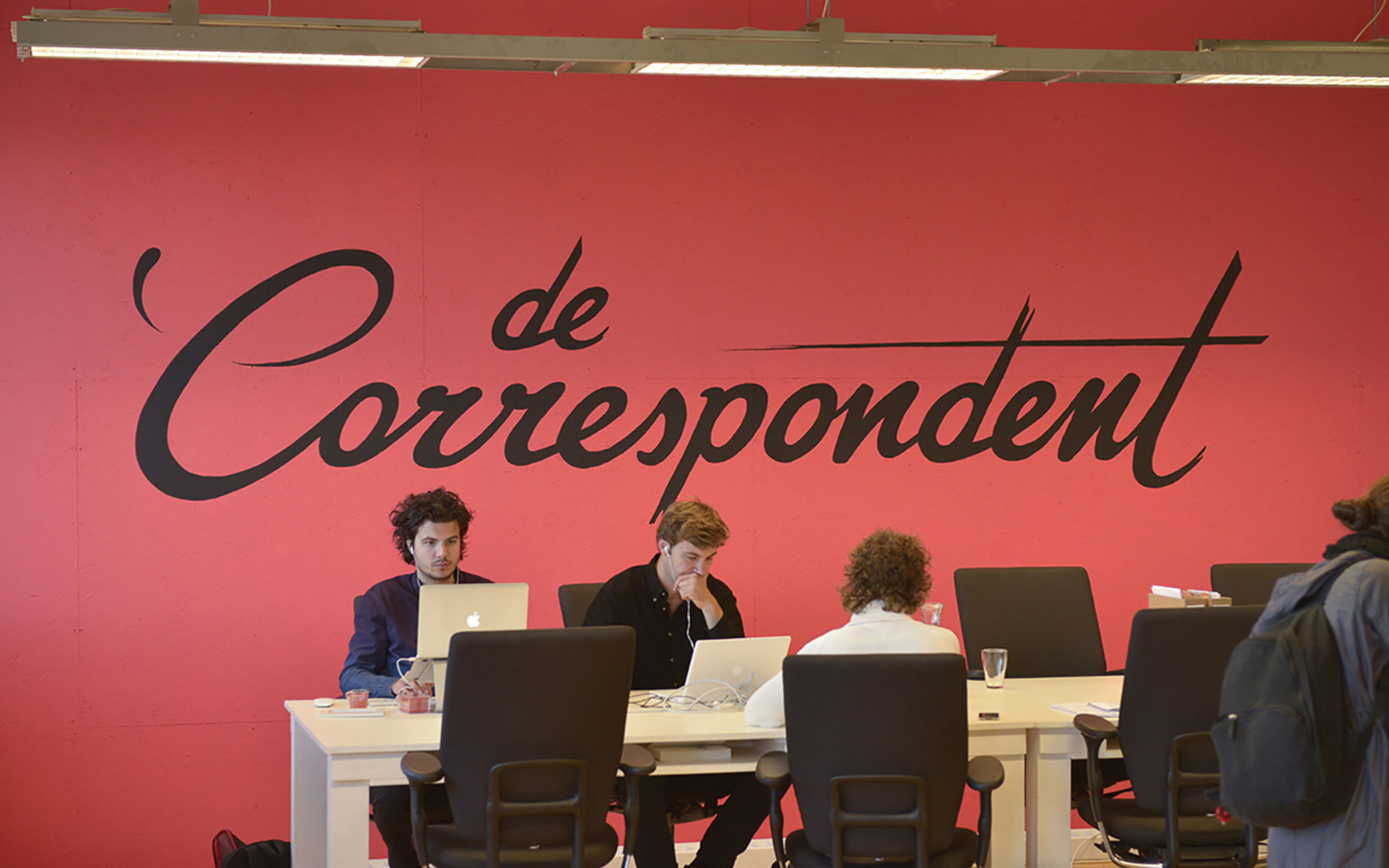 iF Design - De Correspondent