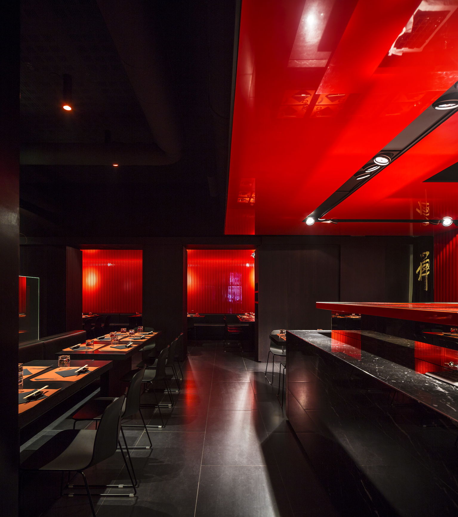 Modern Sushi Bar Design