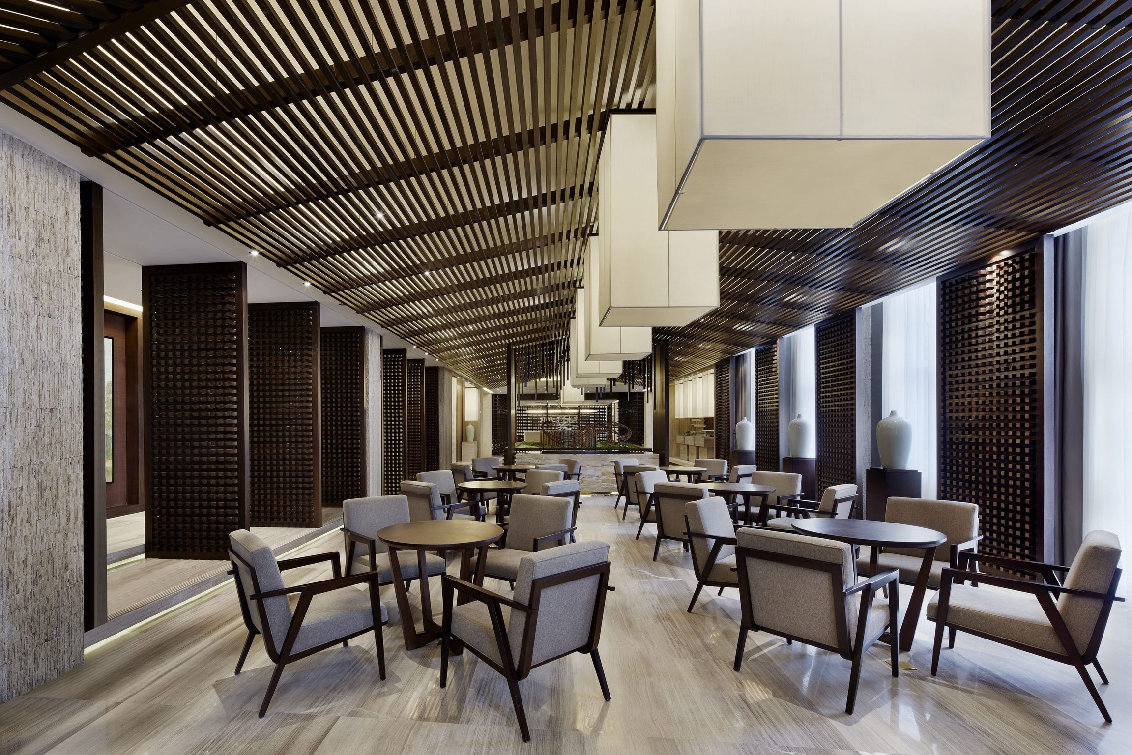 iF Design - Club of Waterfront Lilac