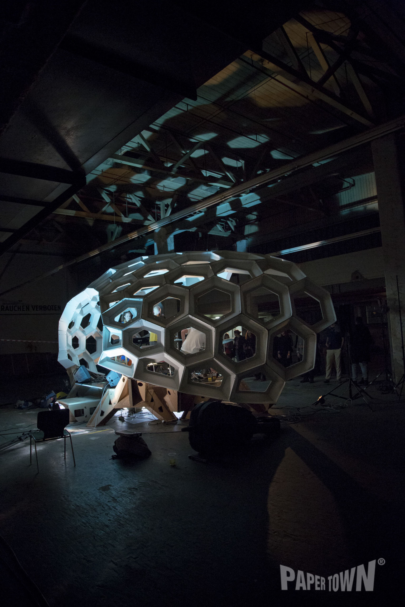 iF Design - CARDBOARD ART HOUSE