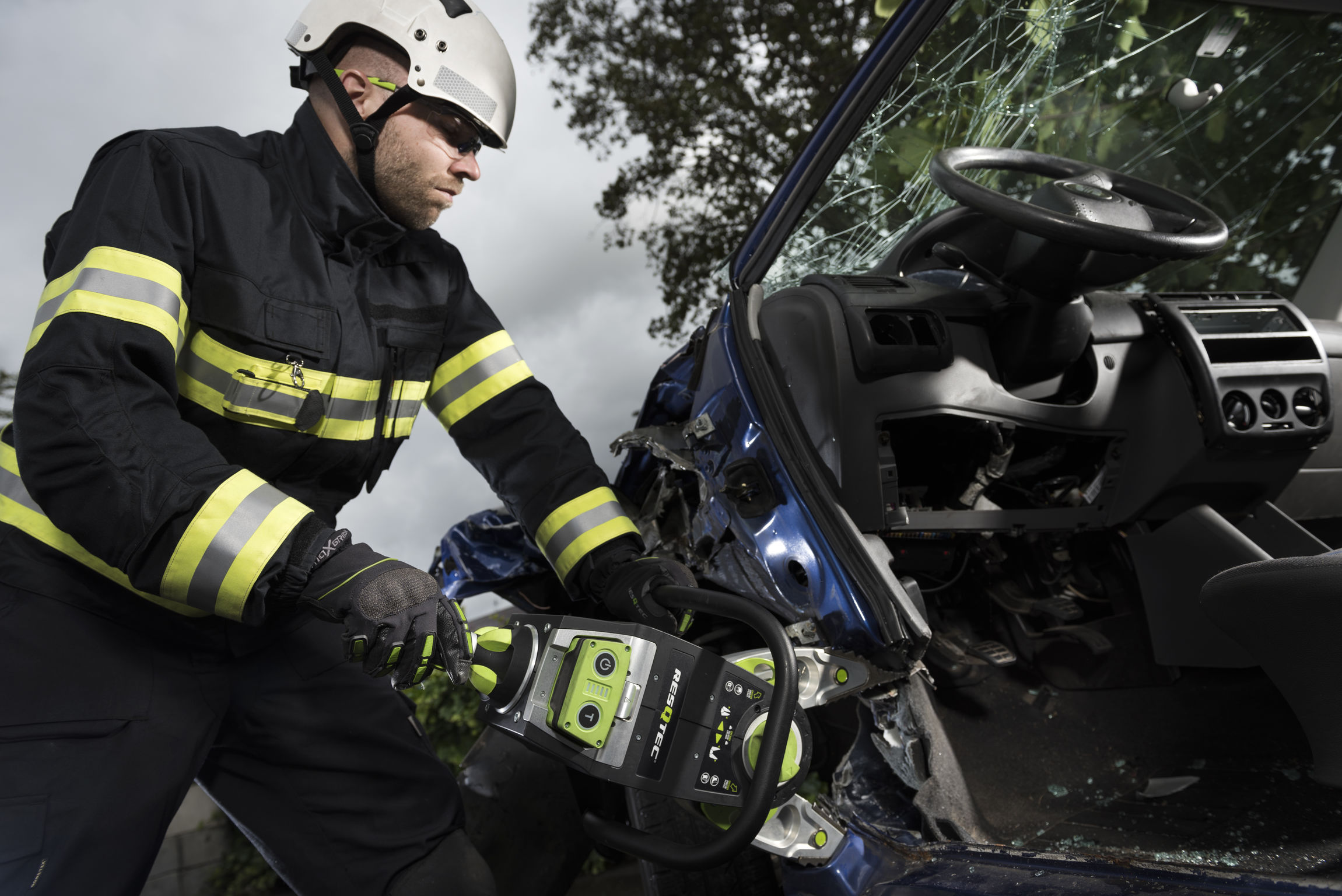 iF Design - RESQTEC P4