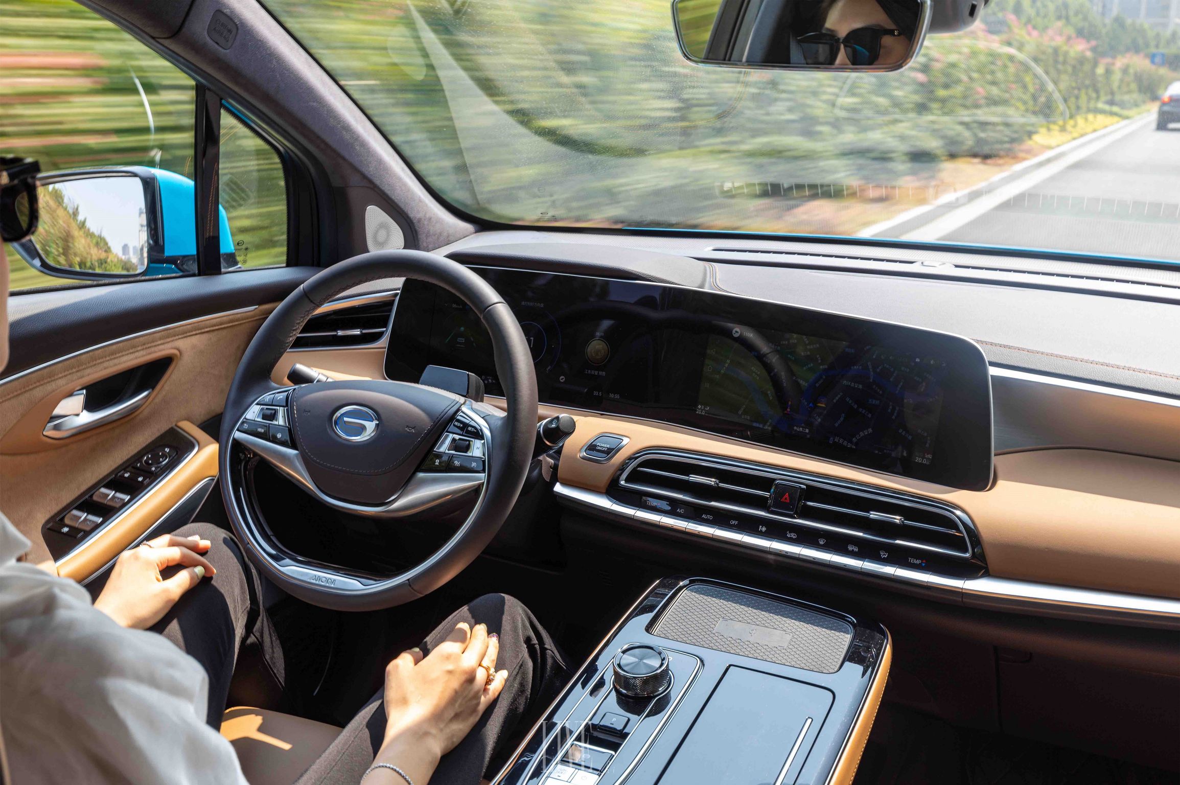 iF Design - GAC Aion LX