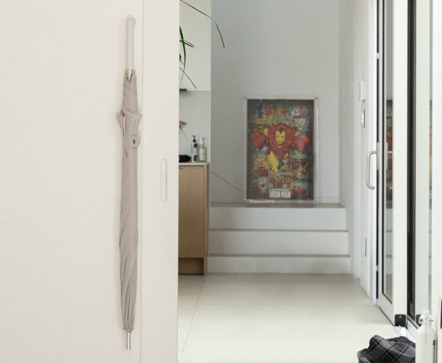 iF Design - Hyundai Collection - Ultralight Magnetic Umbrella